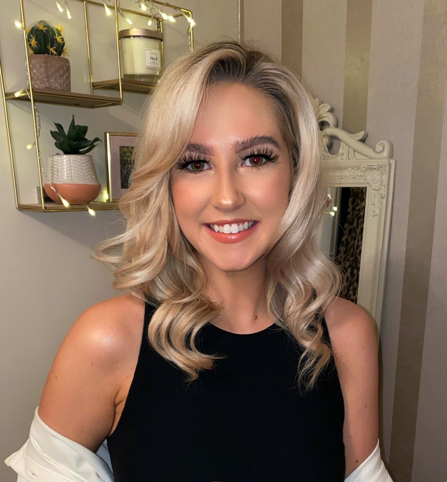 Nicole Arrowsmith - Manchester Fashion Institute